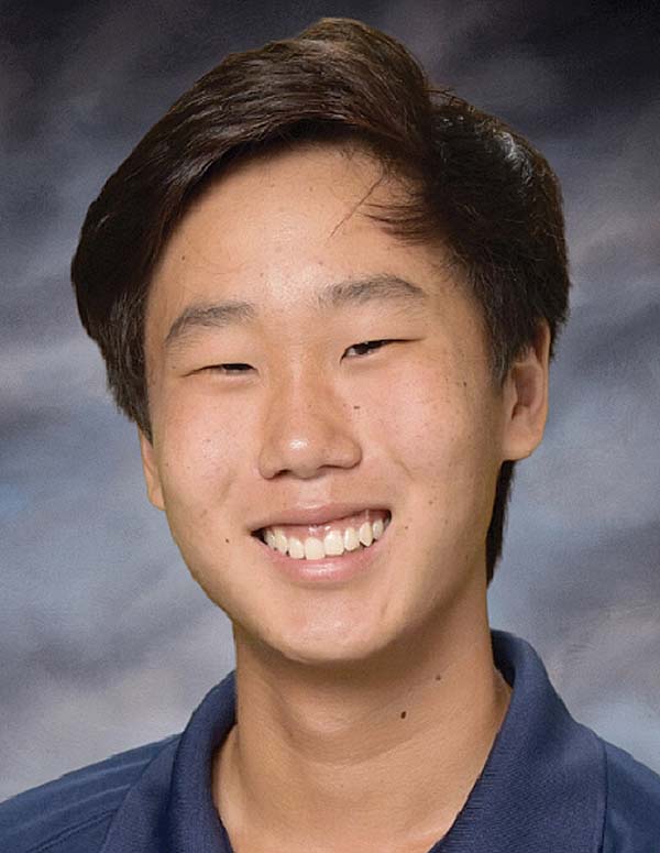 Lee one shot back after first round | News, Sports, Jobs - Maui News